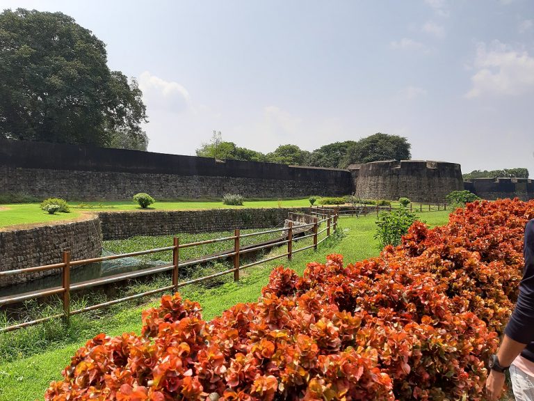Travel: Tipu`s Fort, Palakkad - Comfortably Numb